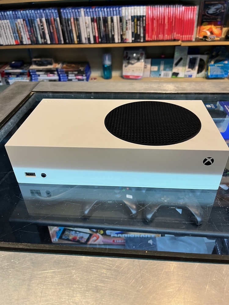 Xbox Series S | Pawn Kings Inc