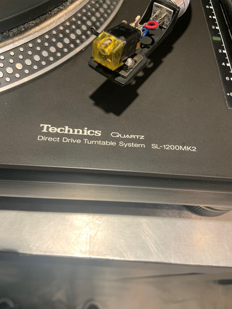 Technics SL-1200MK2 Turntables (set) | Pawn Kings Inc